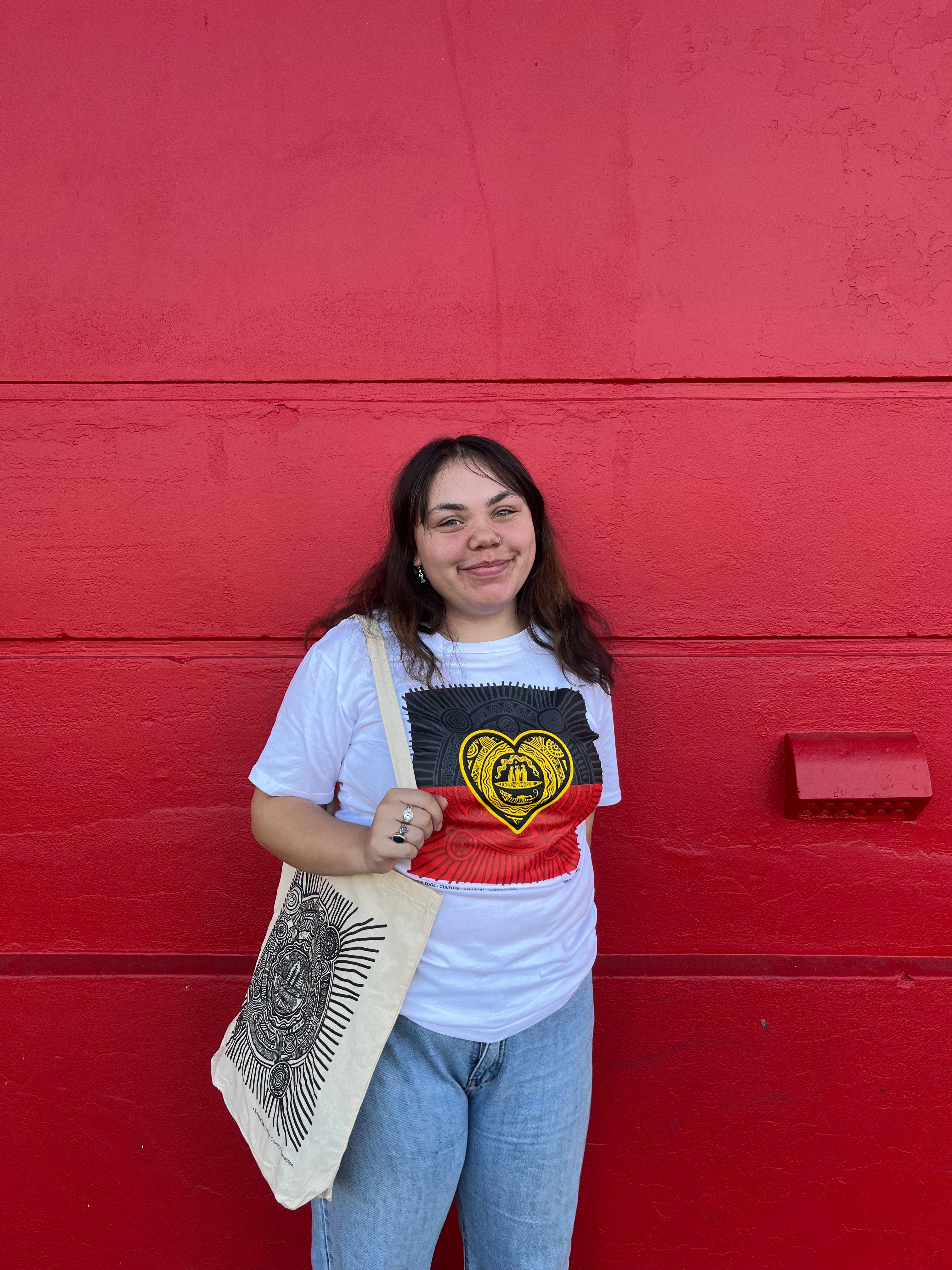 Jarjums Heart T-Shirt - White – Koori Mail